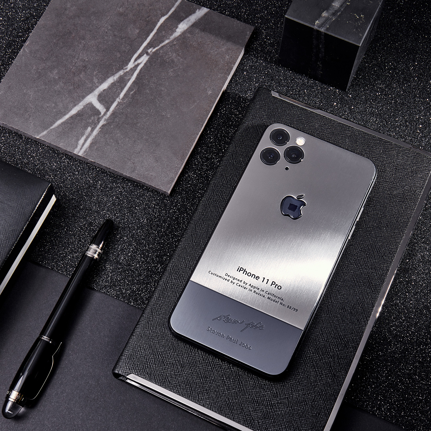 About us : CAVIAR - Luxury iPhones and Cases